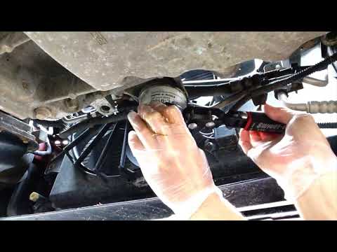 2011 Ford Focus: Oil Type, Capacity, Change Intervals